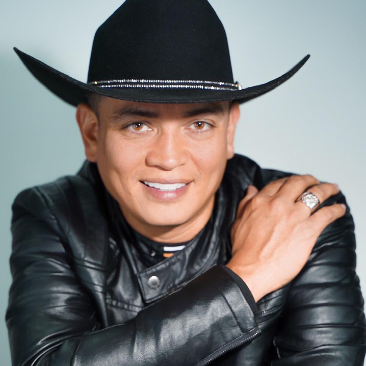 Jhon Onofre: En mi Casa – Revista Imagen Miami