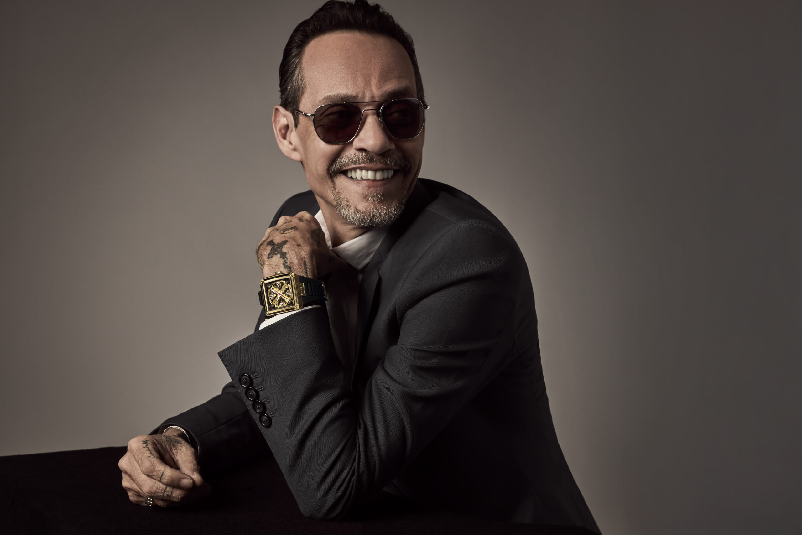 Marc Anthony nos comparte “Feliz Navidad” con sabor latino para esta ...